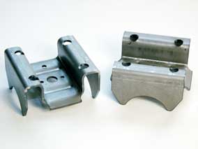 7220 - Multi-Leaf GM Spring Mounts - Moser Engineering