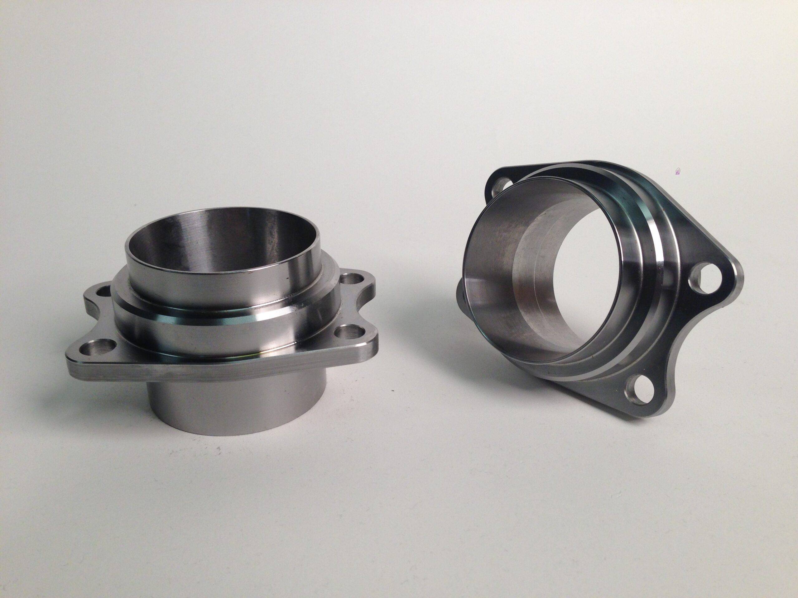 7700F - 8.8" Mustang C-Clip Housing Ends - Moser Engineering