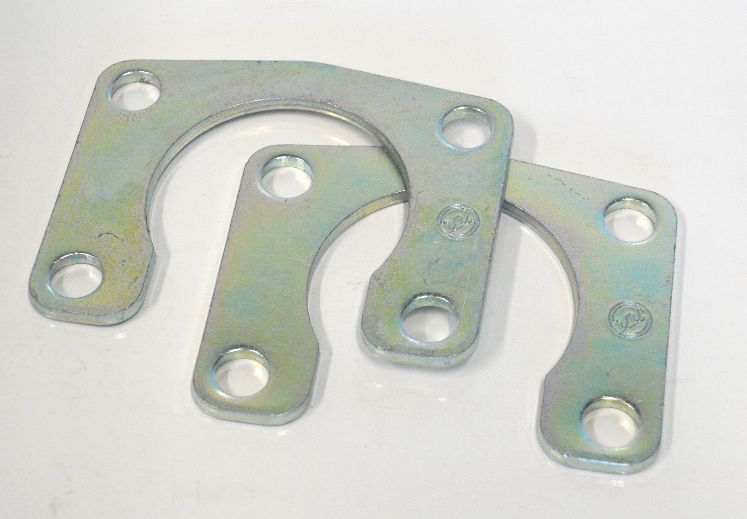 9800 - Big Ford Retainer Plate - Moser Engineering